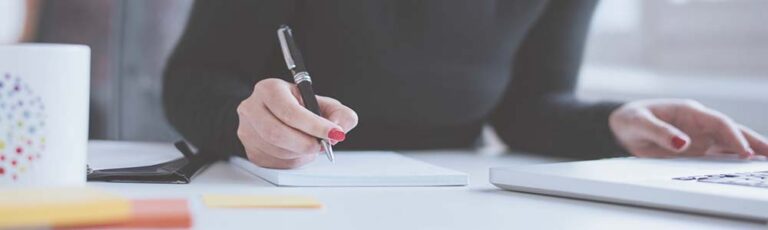 Cari Tahu Perbedaan Pembukuan dan Pencatatan Pajak di Sini